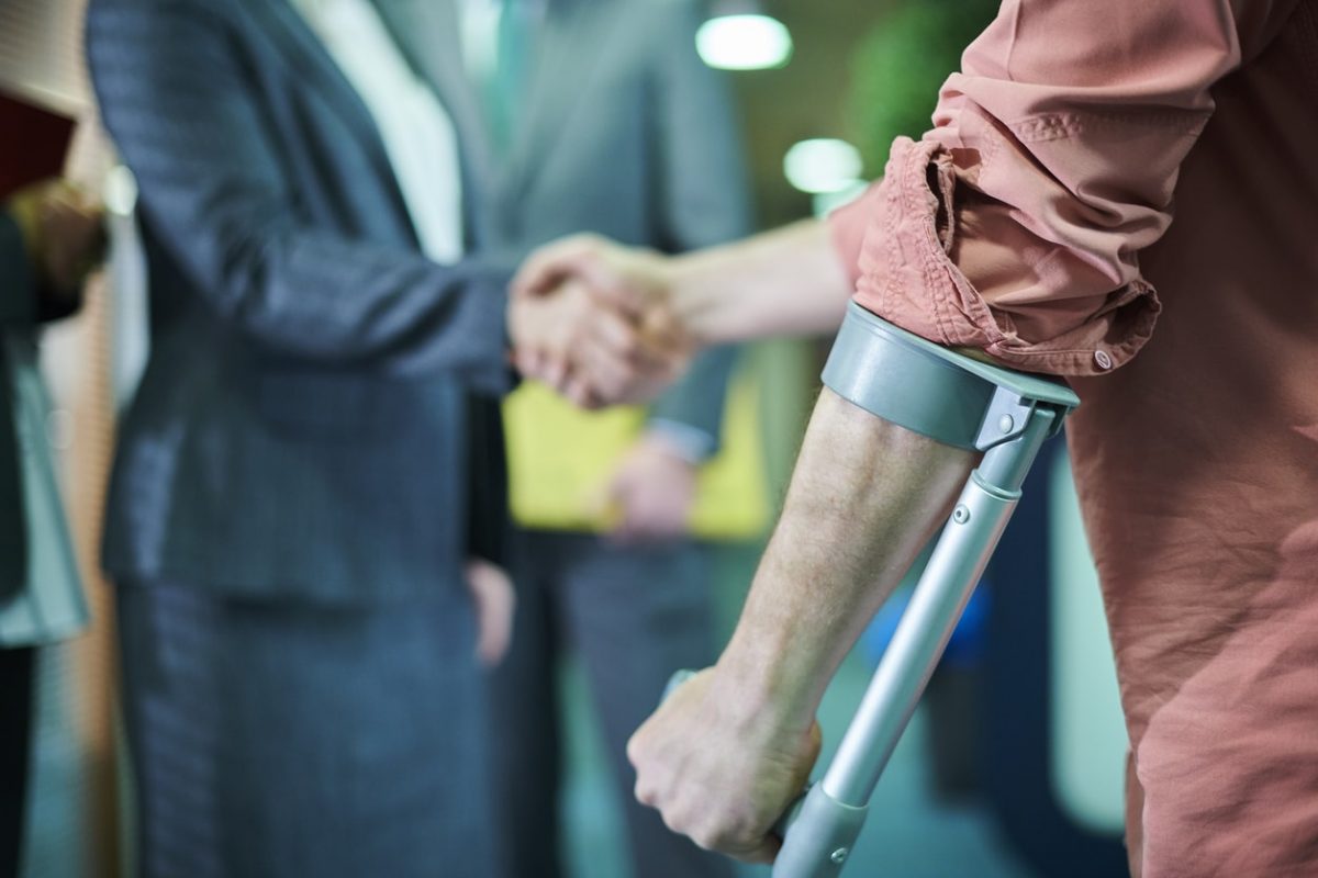 The Best Way to Handle an Employee Who’s Been Injured at Work - World ...